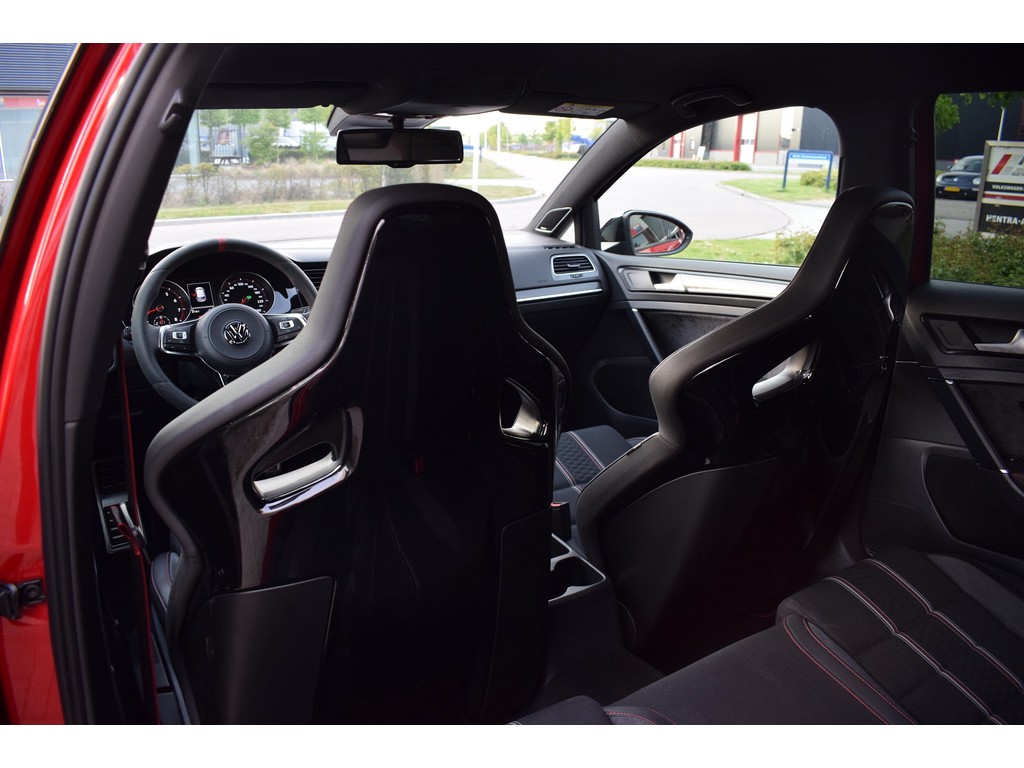 Volkswagen Golf GTI Clubsport 2.0 TSI DSG 265pk - Hentra Auto's