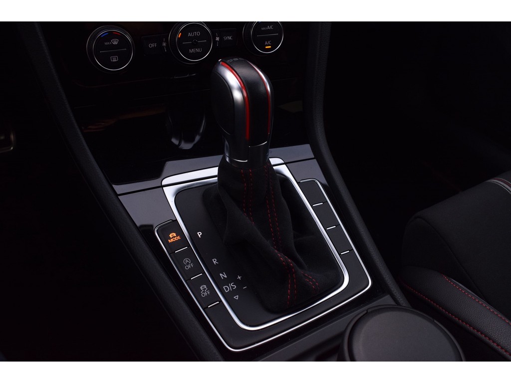 Volkswagen Golf GTI Clubsport 2.0 TSI DSG 265pk - Hentra Auto's