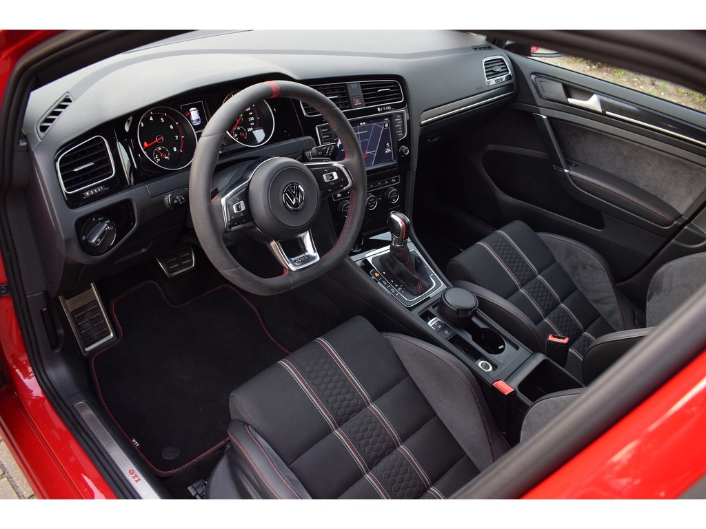 Volkswagen Golf GTI Clubsport 2.0 TSI DSG 265pk - Hentra Auto's