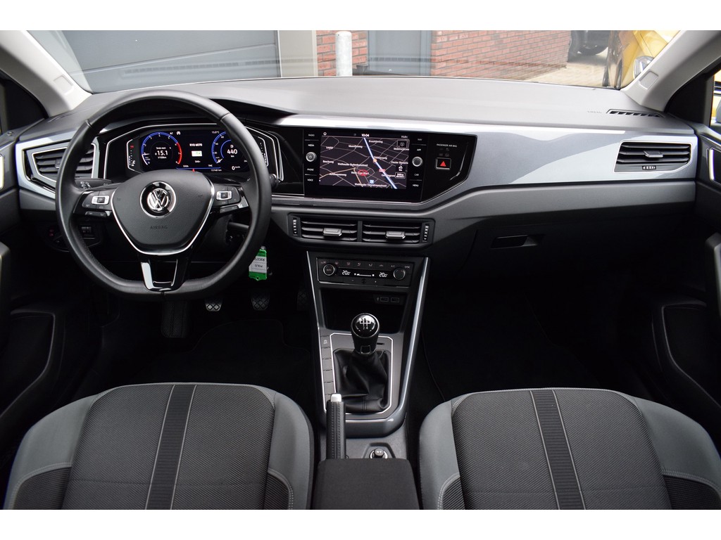 Volkswagen Polo 1.0 TSI Highline Navi/Clima/Virtual Cockpit - Hentra Auto's