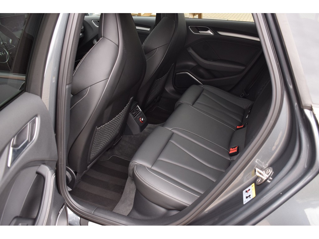 Audi S3 Sportback 2.0 TFSI 300pk Quattro S-tronic - Origineel NL ...